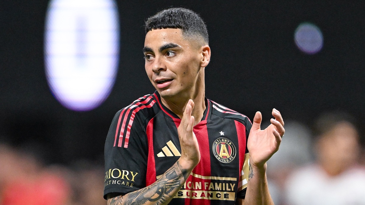 ‎M. Almirón, ATL – Player Profiles (Season 2025, Episode 61) - Apple TV (AU)