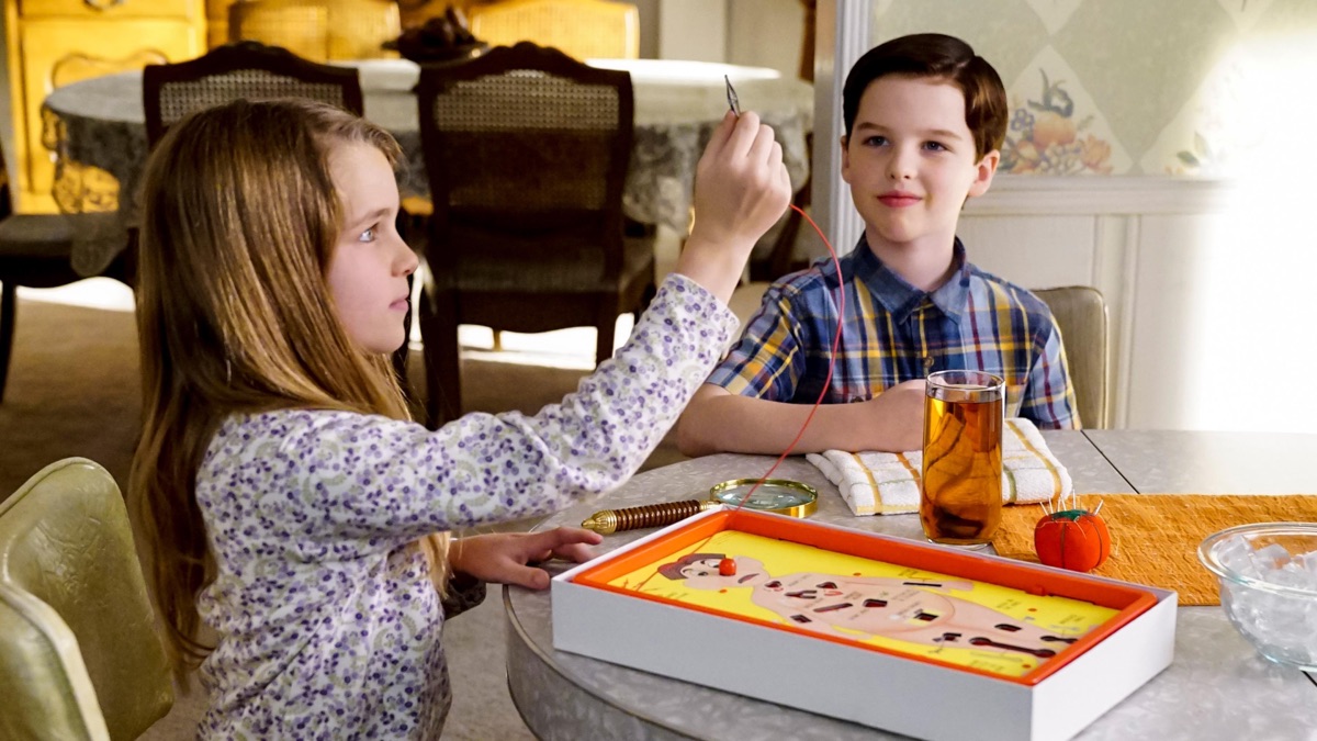 ‎Potato Salad, a Broomstick, and Dad's Whiskey - Young Sheldon (Series ...