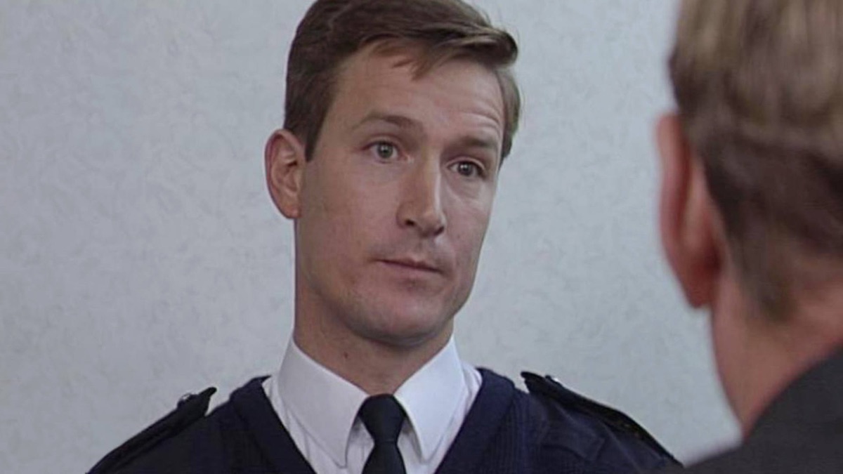 Boiling Point - The Bill (Series 12, Episode 140) - Apple TV (UK)