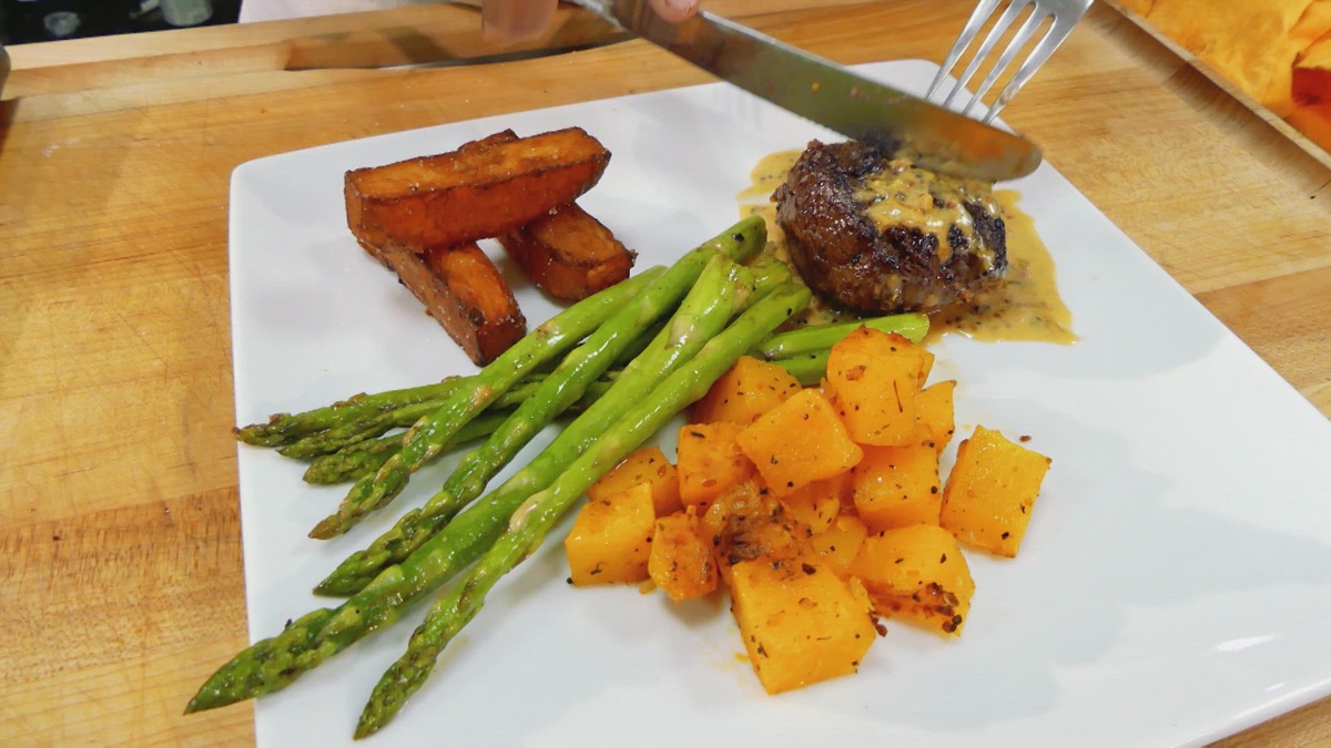 Elk part 2 - Wild Game Cooking with Chef Rupert (Season 1, Episode 13 ...