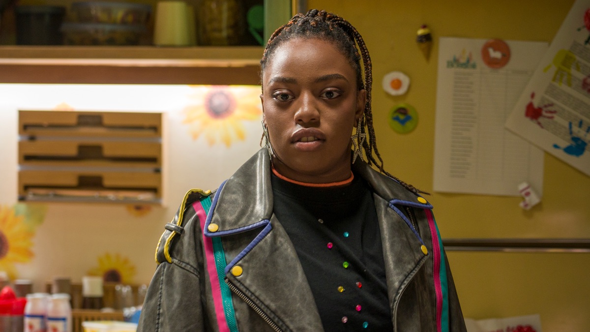 Parabéns, Paola - Ayla e Os Mirror (temporada 1, episódio 13) - Apple ...