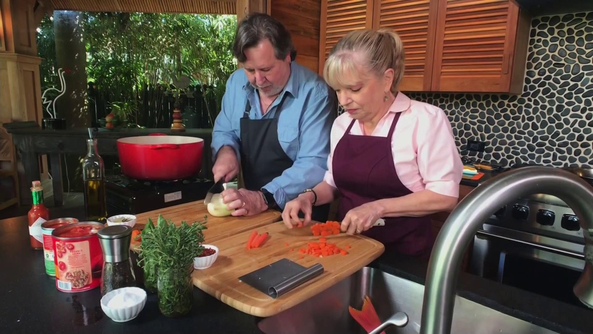 Key West Eats - Sara's Weeknight Meals (Series 9, Episode 7) - Apple TV ...