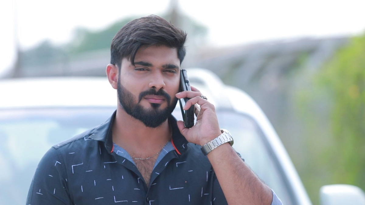 Vikram Faces Consequences - Modhalum Kaadhalum (Season 1, Episode 216) - Apple TV