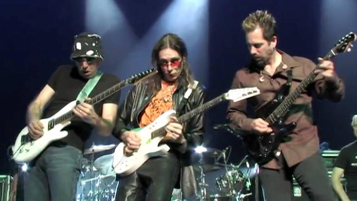 G3 - Live in Tokyo - Apple TV (BE)