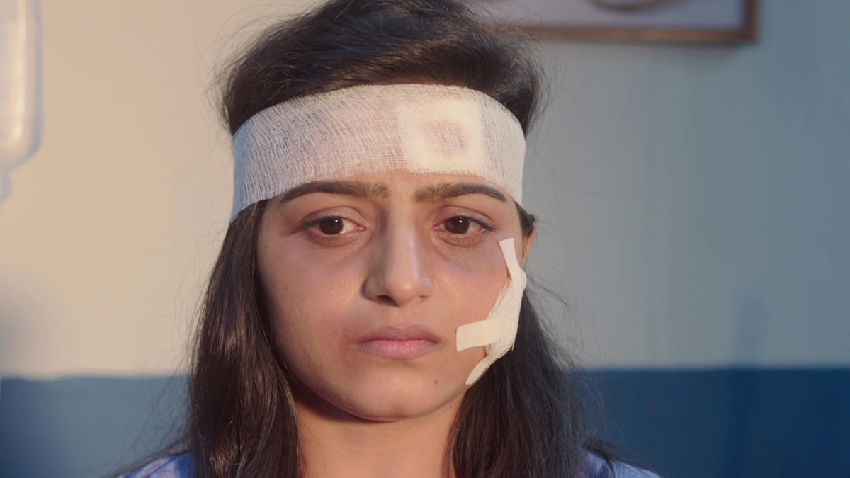 Manva's Startling Statement - Aboli (Season 1, Episode 737) - Apple TV