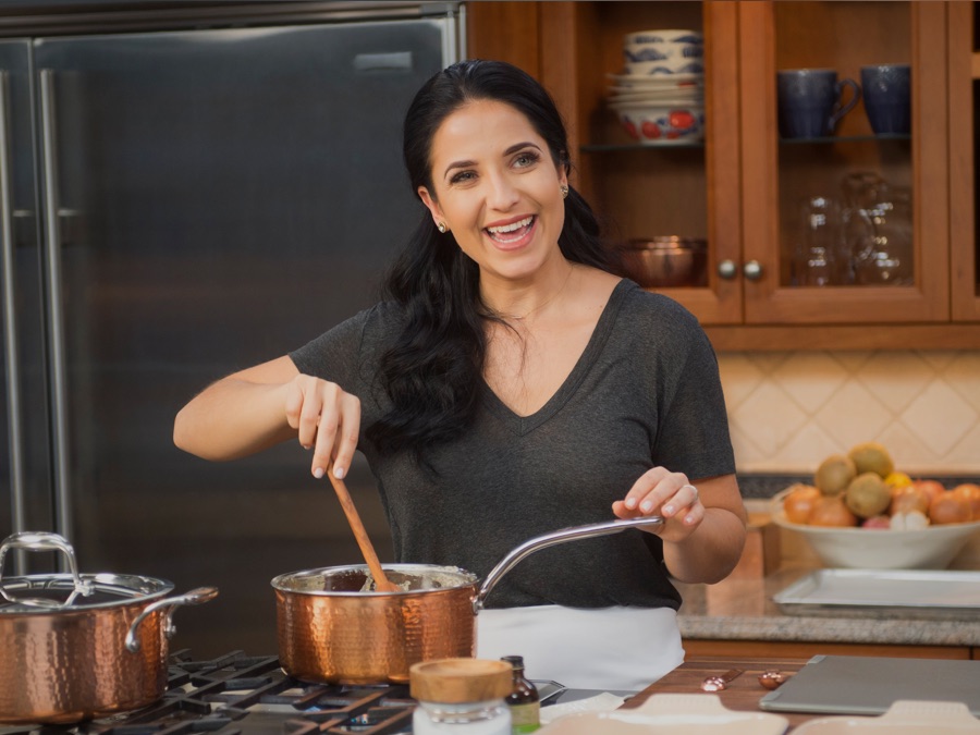 Simply Laura - Apple TV