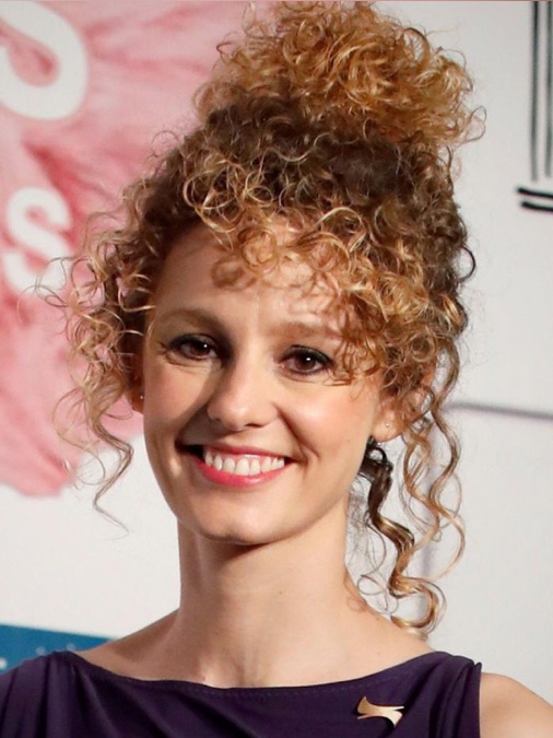 ‎Esther Acebo Movies and Shows - Apple TV