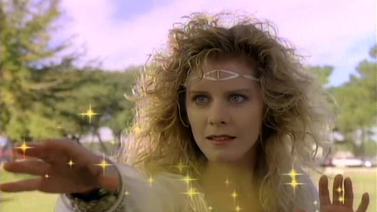 Yellow Peri's Spell of Doom - The Adventures of Superboy (Season 2 ...