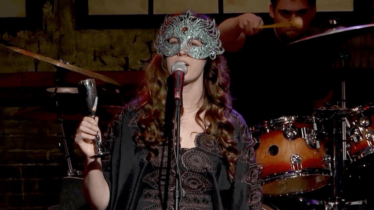 Clearly Beloved - Band in Seattle Concert 211B - Apple TV (UK)