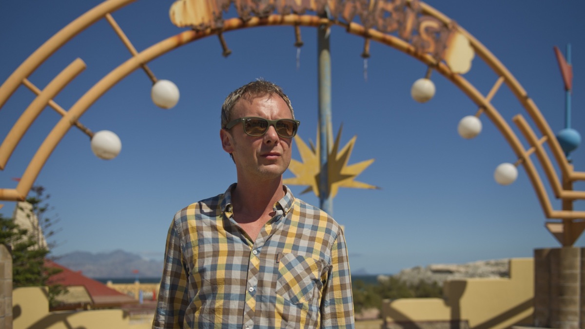 Series 3, Episode 2 – Mad Dogs (Season 3, Episode 2) - Apple TV (CA)