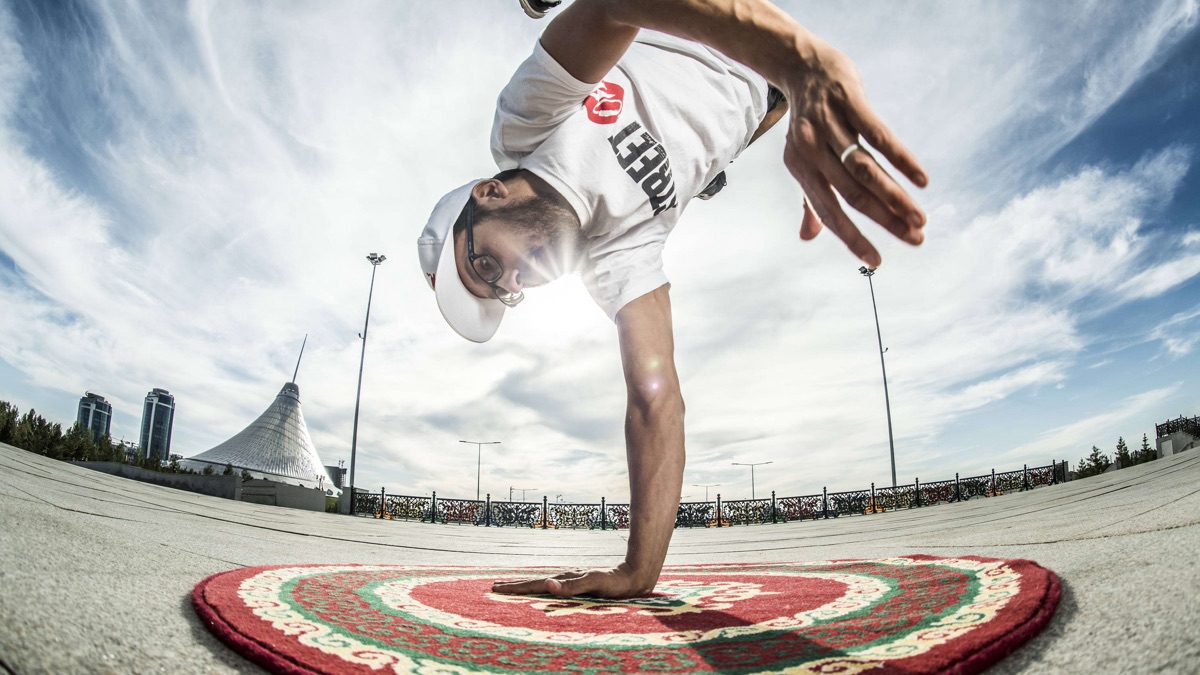 Roxrite & Lilou Meet... | Apple TV