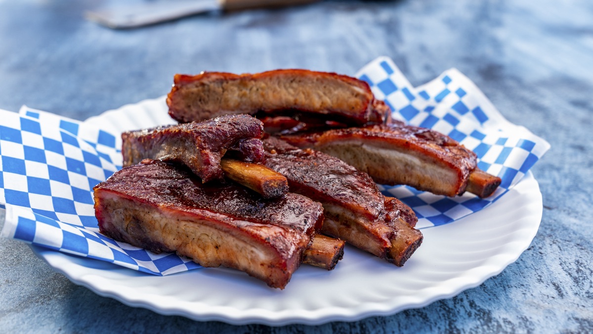 Stick to Your Ribs - BBQ USA (Season 1, Episode 1) - Apple TV