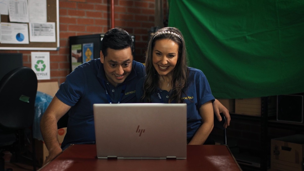 Shift Swap – Rostered On (Season 3, Episode 2) - Apple TV (AU)