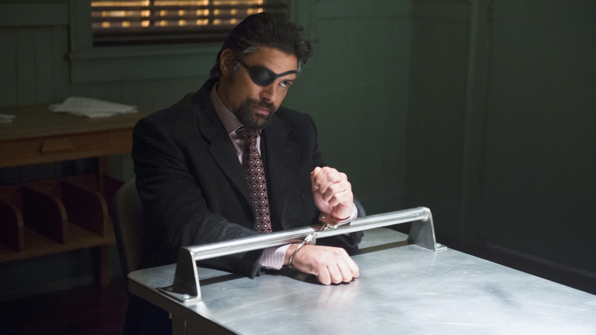 Deathstroke - Arrow (temporada 2, episodio 18) - Apple TV (MX)