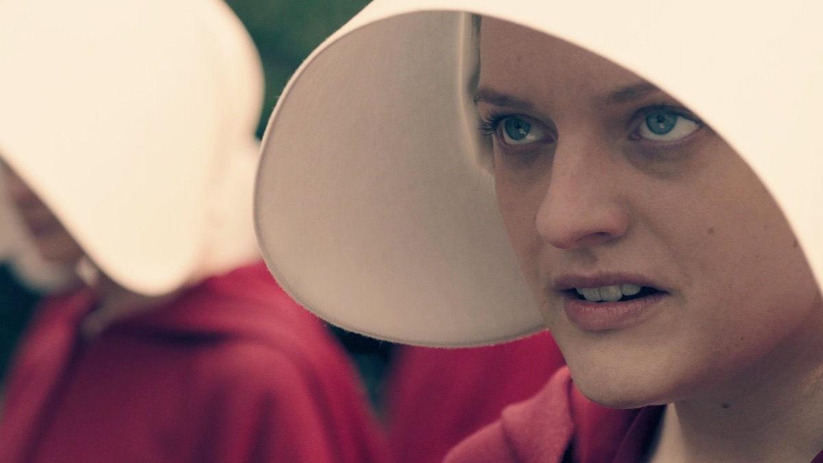 ‎Offred - The Handmaid's Tale (Season 1, Episode 1) - Apple TV