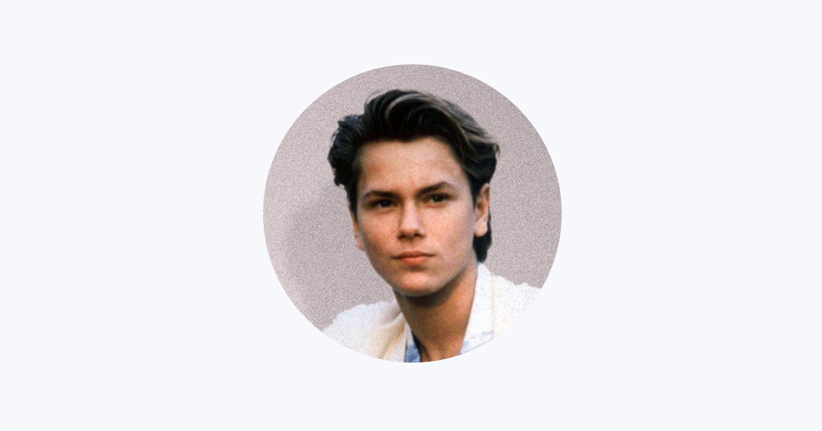 ‎River Phoenix - Movies and Music - Apple Snapshot