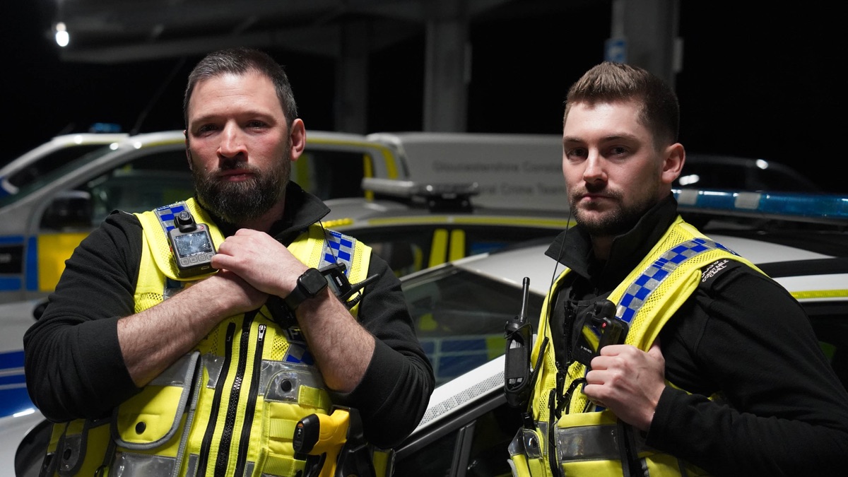 Episode 4 - Police: Night Shift 999 (Series 3, Episode 4) - Apple TV (UK)