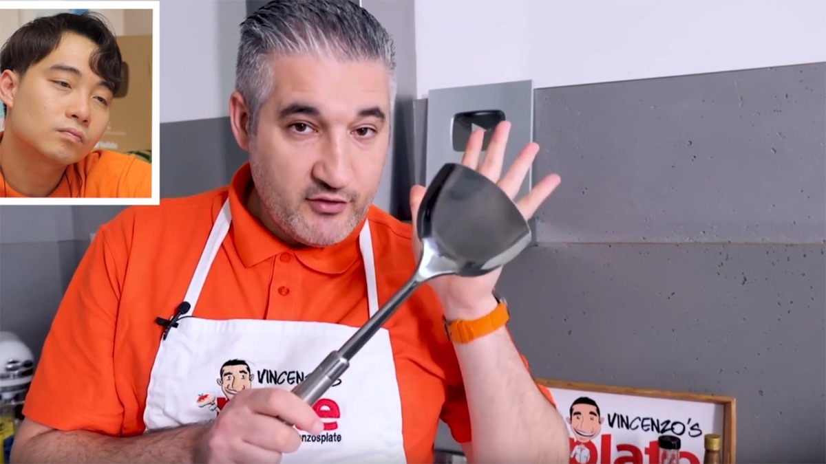 Italian Chef vs. Egg Fried Rice - The Uncle Roger Show (Season 2 ...