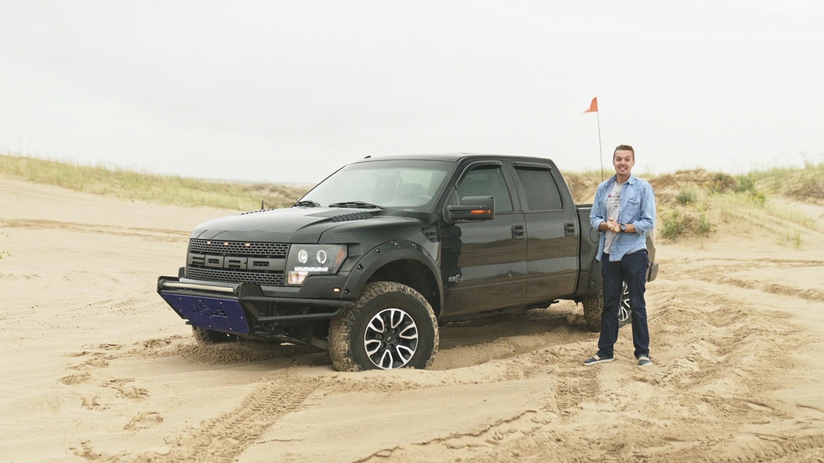 Dino DNA - Car Issues (Season 3, Episode 10) - Apple TV