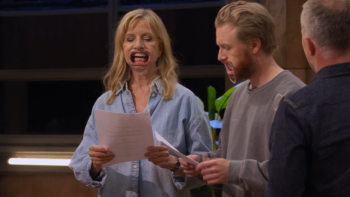 The rude carol of the bells - LOL: Last One Laughing - Norway ...