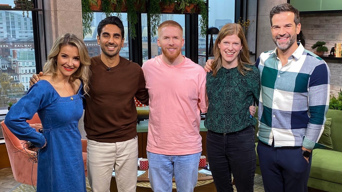 15/11/2023 - Morning Live (Series 5, Episode 123) - Apple TV (UK)