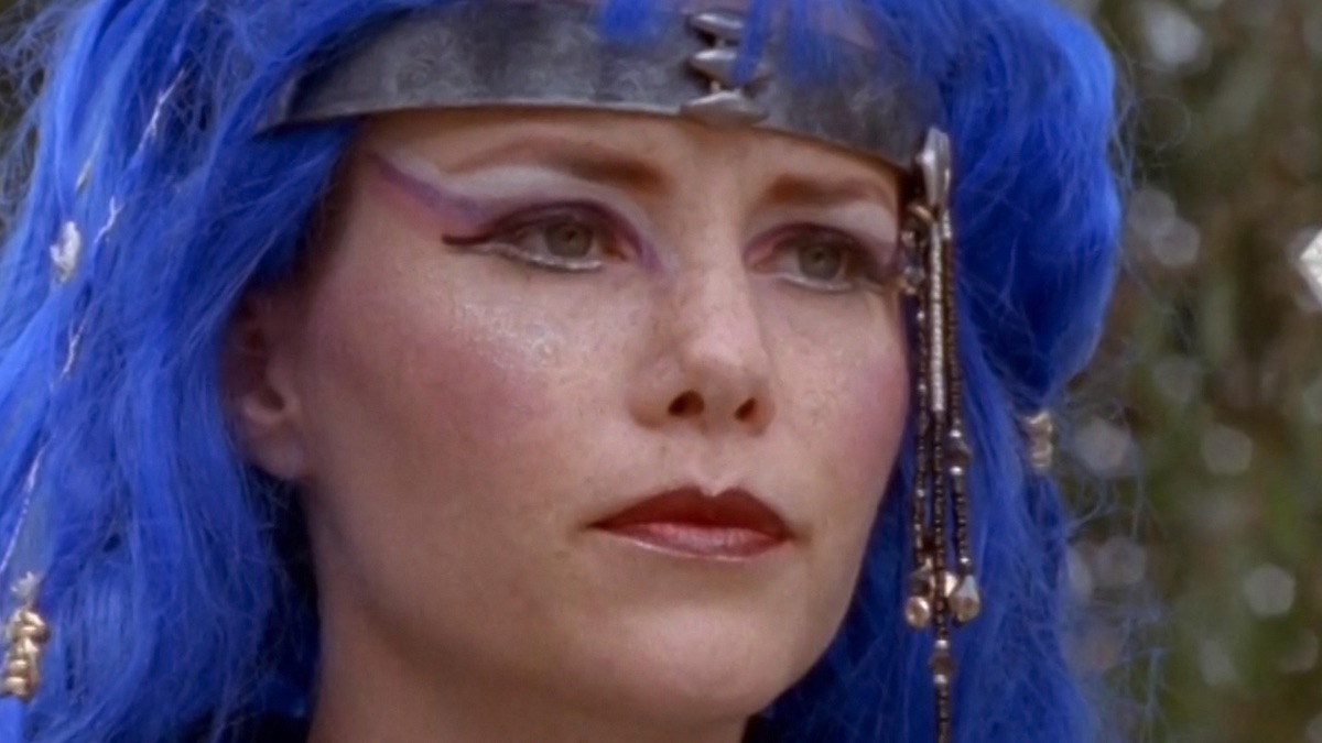 The Secret of the Locket - Power Rangers (Series 6, Episode 26) - Apple ...