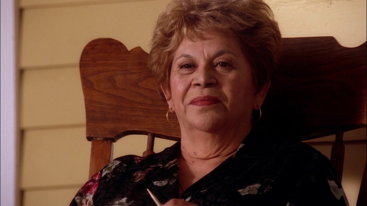 ‏كام إن ستراينجر - ربات بيوت يائسات (الموسم 1، الحلقة 7) - Apple TV (EG)