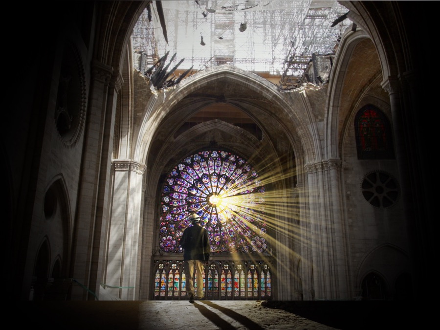 Rebuilding Notre Dame - Apple TV