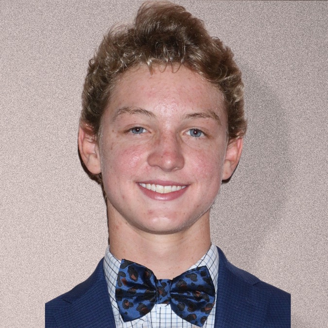 ‎Películas y series de Kyle Red Silverstein - Apple TV