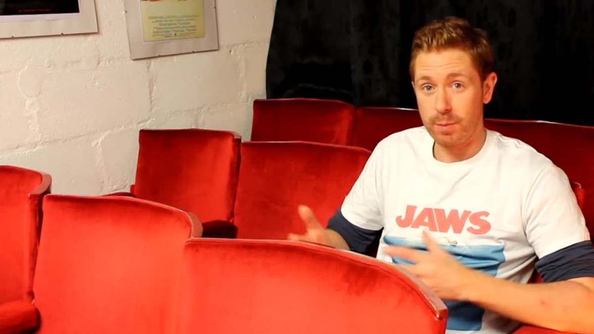 Jaws Finatics | Apple TV