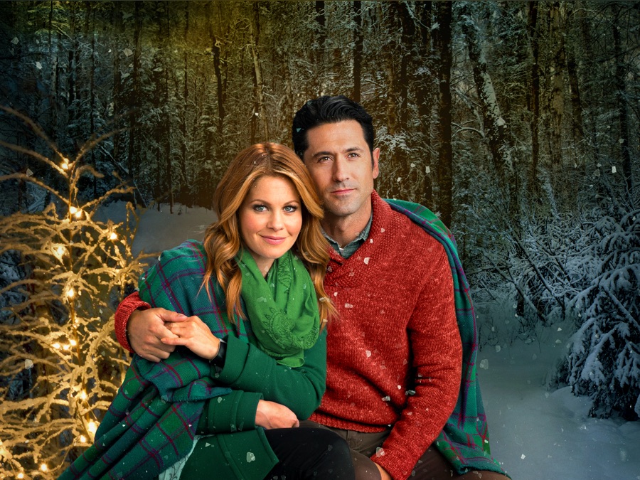 Christmas Under Wraps - Apple TV