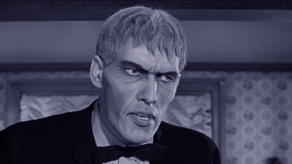 El tío cosa, terapeuta de vocación - Los locos addams (temporada 1 ...