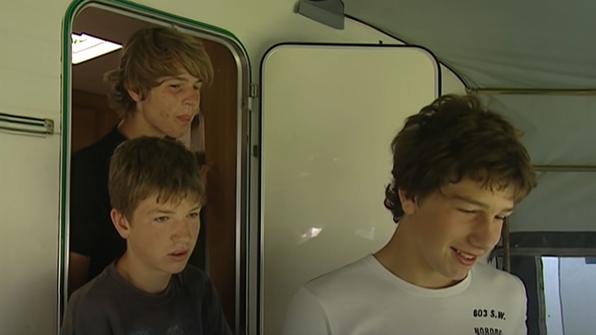 Dauercamper gegen Partyvolk: Wenn Jugendliche campen gehen - Apple TV (DE)