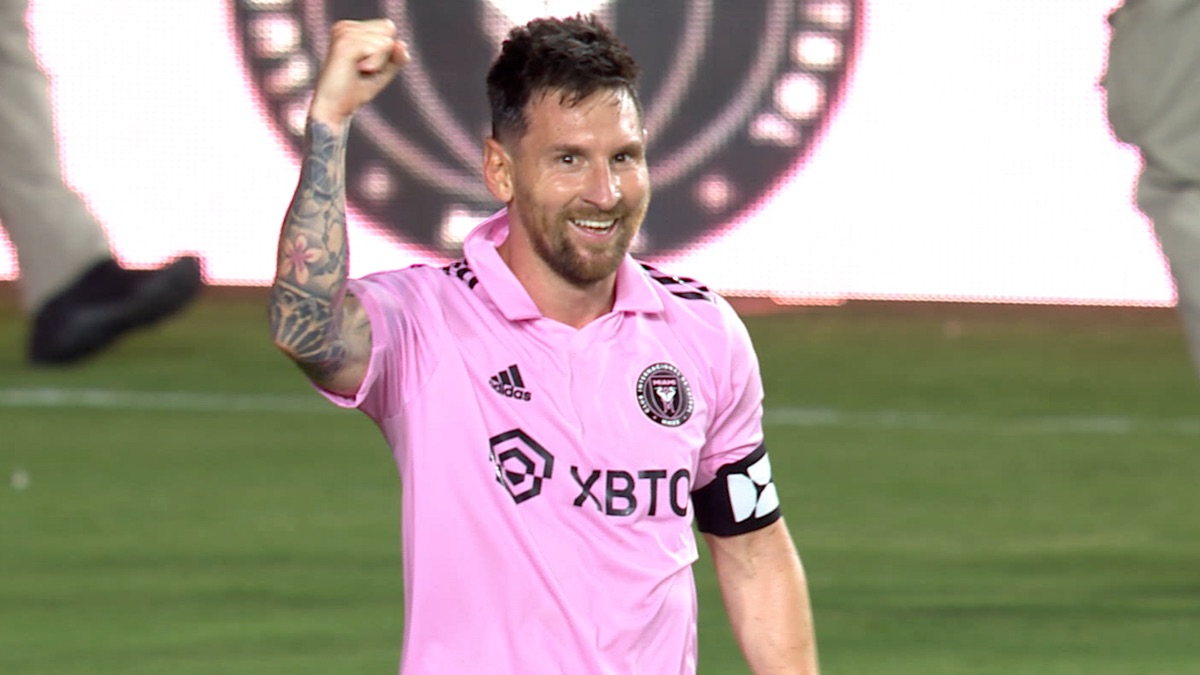 Messi’s Debut-Winning Goal - Apple TV