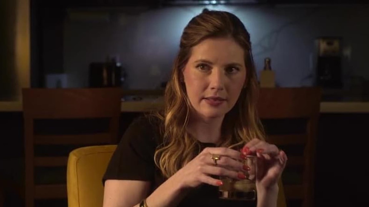 Murder and Cocktails - Apple TV