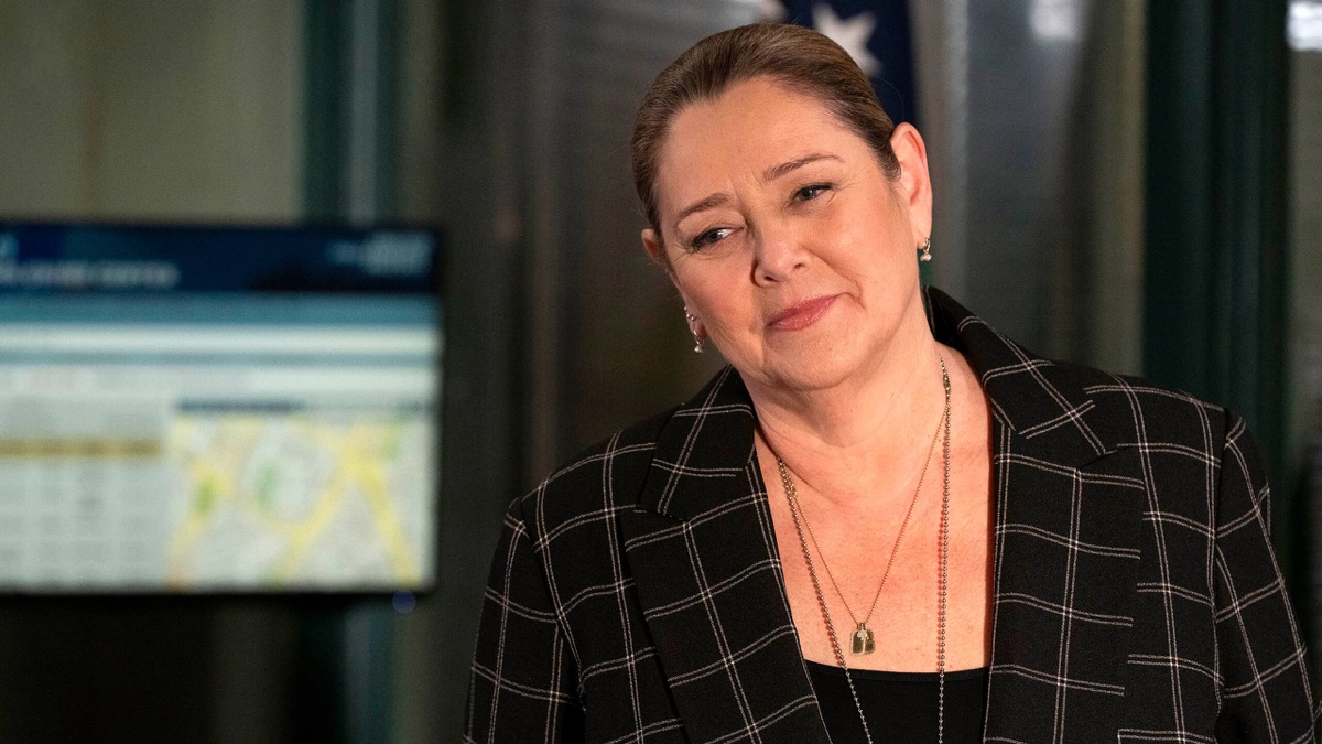 Freedom of Expression - Law & Order (Season 23, Episode 1) - Apple TV