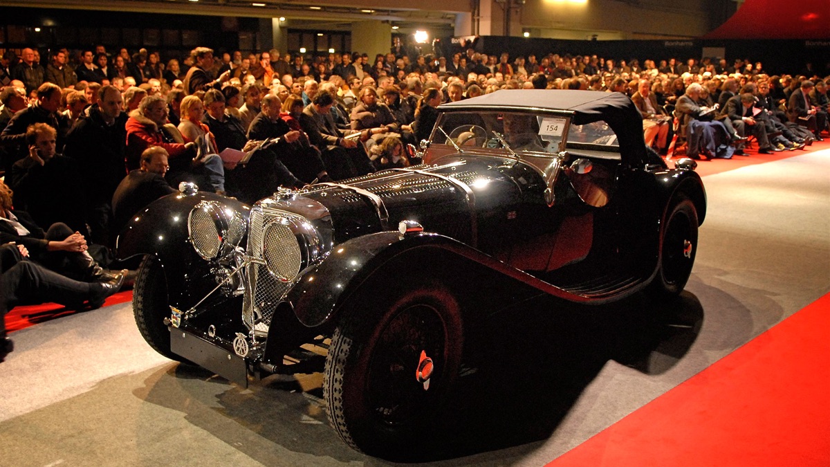 Classic Autos: The Paris Auto Auction - Apple TV
