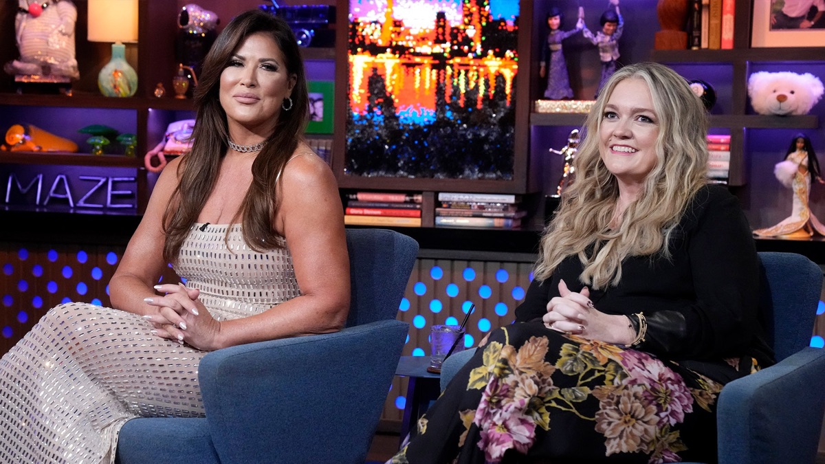 Emily Simpson and Colleen Hoover - Watch What Happens Live (Season 21 ...