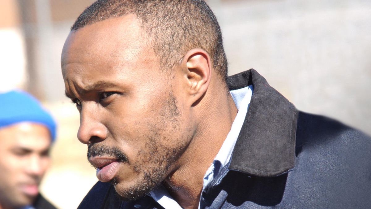 ‎Collateral Damage - The Wire (Series 2, Episode 2) - Apple TV (EG)