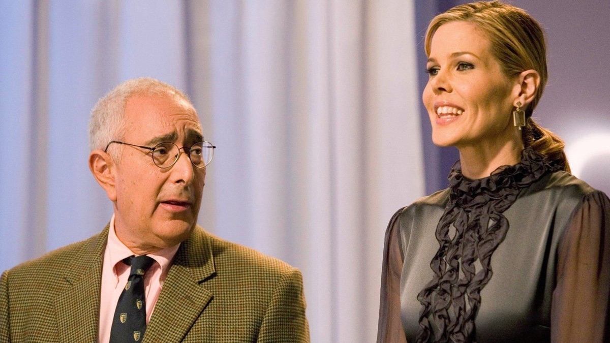 America's Most Smartest Model - Apple TV (IE)