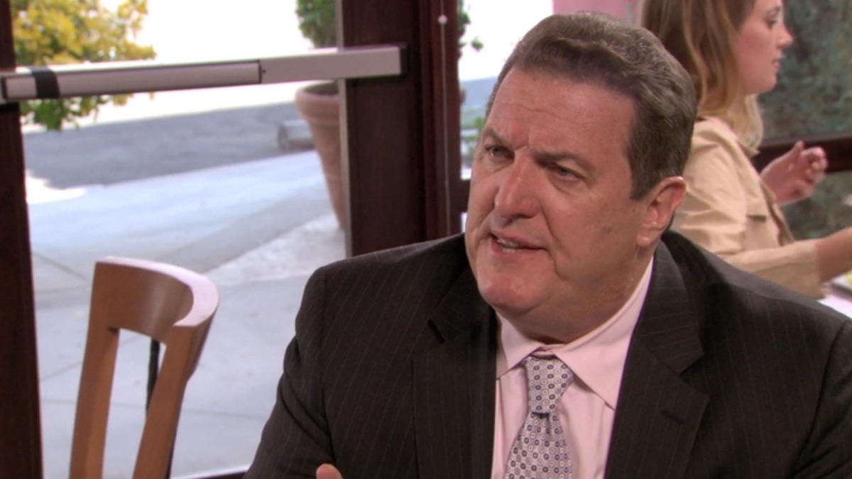 ‎Mafia - The Office (Series 6, Episode 6) - Apple TV (ES)