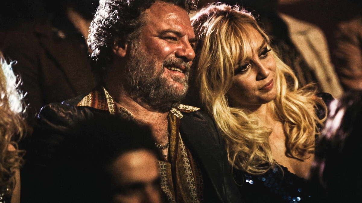 El Fin - Magnífica 70 (temporada 3, episodio 10) - Apple TV (BO)