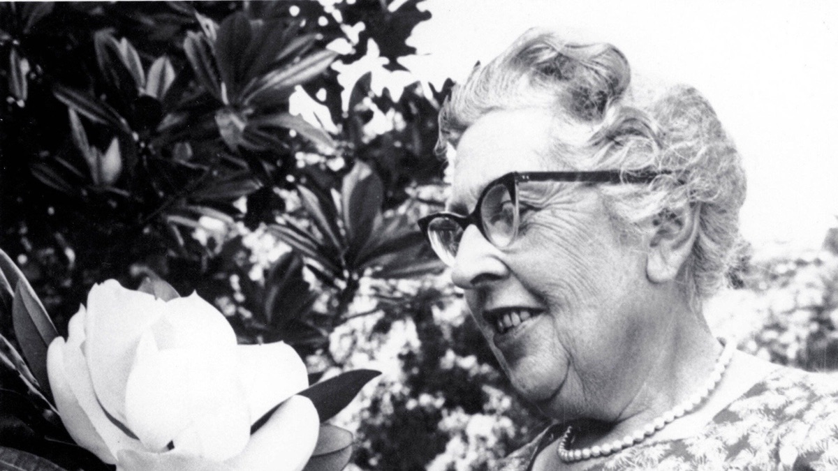 Agatha Christie: 100 Years of Poirot and Miss Marple - Apple TV