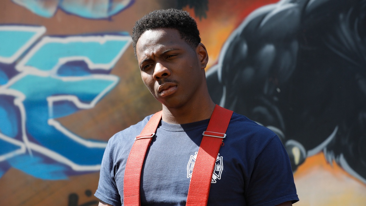 The Hawke - The Rookie (Series 1, Episode 6) - Apple TV (HU)