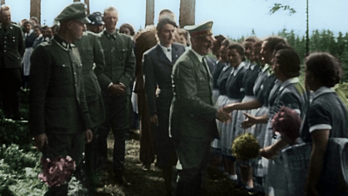 Conquering the Living Space - Apocalypse: Hitler Takes on the East ...