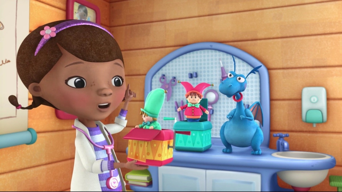‎Out of the Box / Run Down Race Car - Doc McStuffins (Series 1, Episode ...