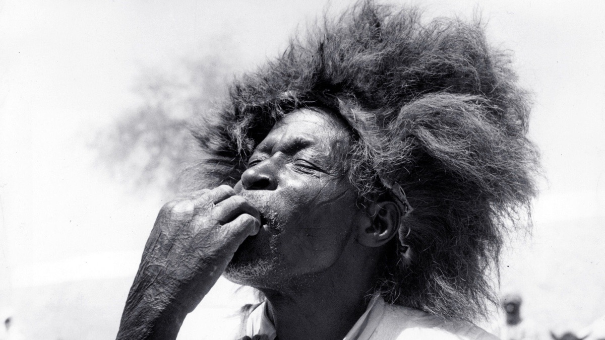 ‎The Shamans - Ancient Aliens (Series 7, Episode 6) - Apple TV (SA)