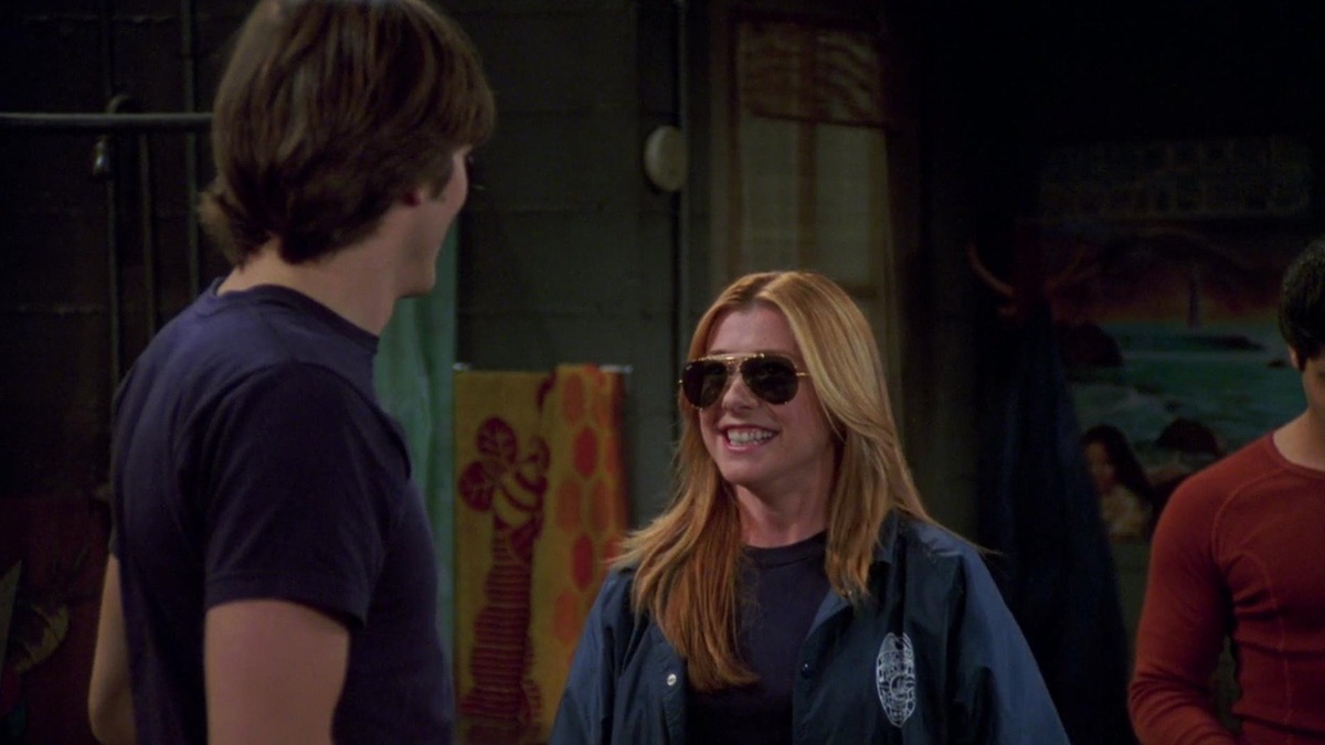 Sally Simpson - That '70s Show (Season 6, Episode 12) - Apple TV