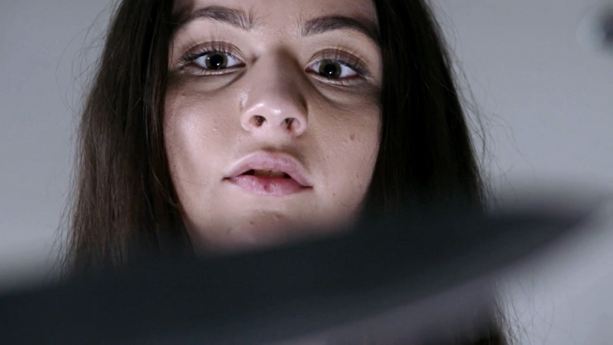 Lethal Secrets - In Plain Sight (Season 2, Episode 26) - Apple TV