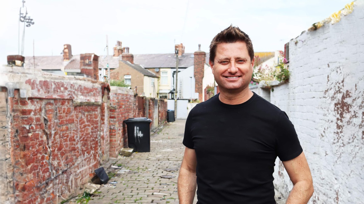 George Clarke's Flipping Fast - Apple TV (AU)